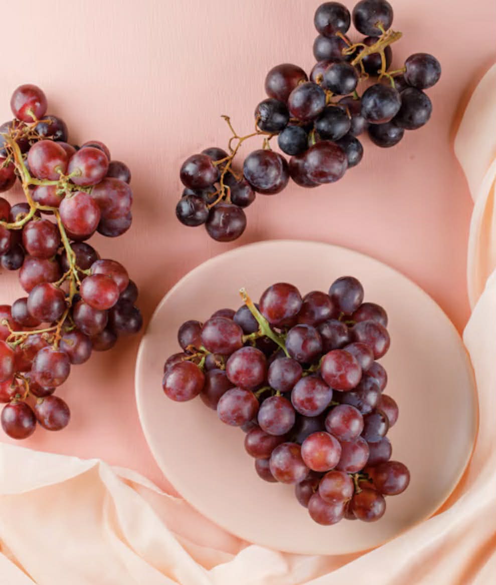 Grape Vine Flame Seedless Variety – Anything And Everything Plants